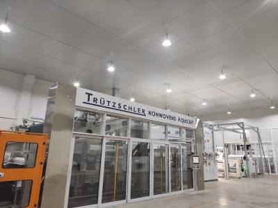 Cina Mesh Spunlace Nonwoven Rolls Made dalla Germania aggiornata TRUTZSCHLER in vendita