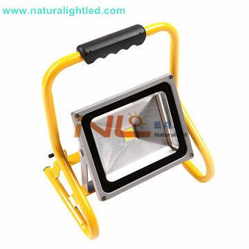 China 10W recargable llevó China IP65 de las luces 3 años de garantía en venta
