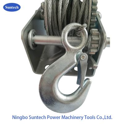 China Light Weight Small Manual Hand Winch With Soft Rubber Handle 800lbs for sale