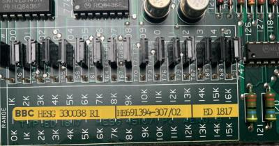 Cina Scheda presa ABB ED1817 HESG330038R1 in vendita