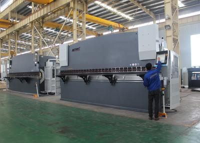 Cina Lamiera sottile che piega la macchina del freno della stampa di CNC con i sistemi laser avanzati in vendita