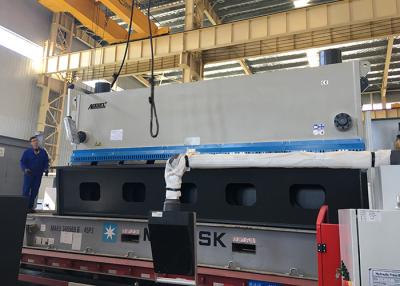 Cina Macchina di taglio della ghigliottina idraulica durevole di CNC con il commutatore di pedale della Corea del Sud Kacon in vendita
