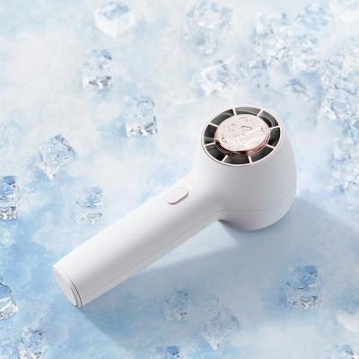 中国 冷たい圧縮機械の手持ち型ファン2023年を冷却する小型USB 販売のため