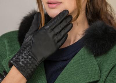Cina I guanti di cuoio di modo di cuoio di seta nero del polsino, donne calde dell'inverno mettono i guanti in cortocircuito in vendita