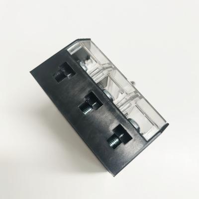 Chine 10x38mm 600V 700V 32A Blocs de fusibles nains Porteur de fusible pour fusible CC de classe à vendre