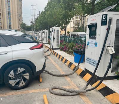 Cina Commercial 180kW EV Charger Chademo CCS General New Energy Charging Station in vendita