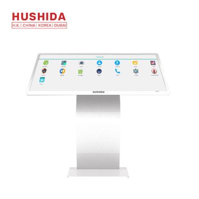 Cina cavalletto dello schermo attivabile al tatto 49inch con 1080p esposizione, esposizione del chiosco di Digital con il monitor pieno di Android 4K HD IR in vendita