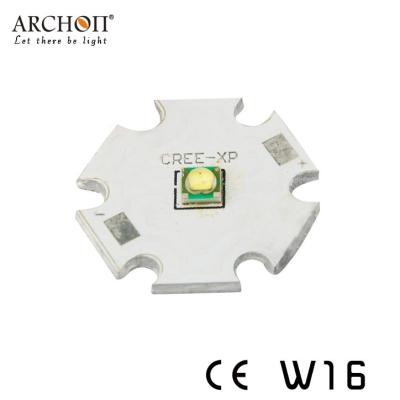 Cina Luce di immersione subacquea di 18650 batterie LED, torcia subacquea durevole di tuffo in vendita