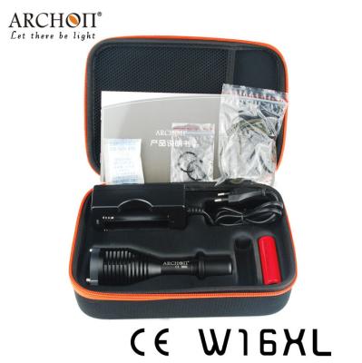 Cina Impermeabilizzi 100 metri 860 lumi di W16XL di torcia di immersione subacquea con la batteria 18650 in vendita