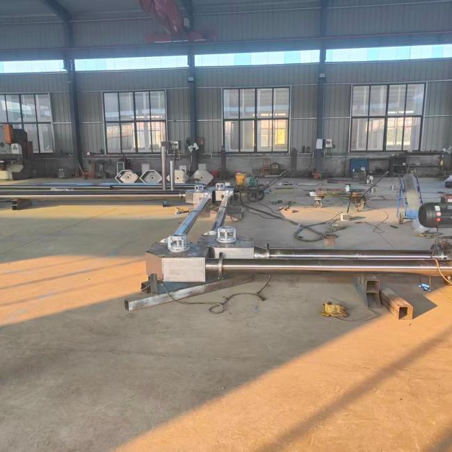 Technical details of tube chain conveyor system components