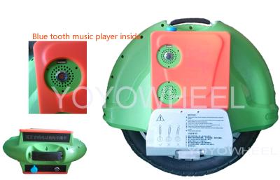 中国 モーターを備えられた一輪車の一輪車に bluetooth の音楽プレーヤーが付いている電気スクーターを作って下さい 販売のため