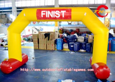 Cina Arco gonfiabile giallo di rivestimento di inizio del PVC l'estremità della corsa al funzionamento in vendita