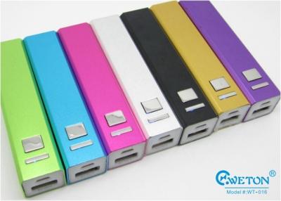 中国 トーチ 4400mAh が付いている赤い/緑のタブレットの PC の口紅力銀行を作って下さい 販売のため