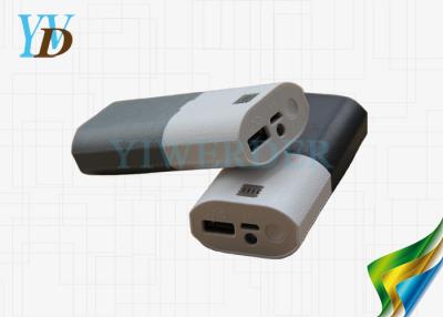 中国 シリーズの小型ポータブル 5200mAh 高出力 2.1A 力銀行可動装置は設計します 販売のため