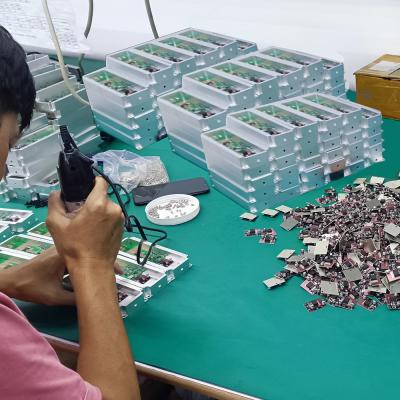 Cina Modulo RF per la difesa dei droni con gamma di frequenza 433 MHz 0.9G 1.2G 1.5G 2.4G 5.2G 5.8G in vendita