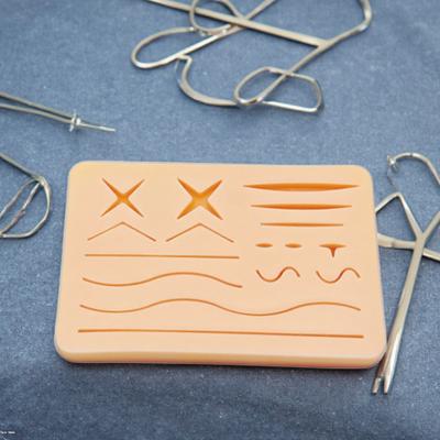 China Private Label Medical Consumables Beauty Suture Practice Skin Pad Simulation Absorbable Skin Suture Module for sale