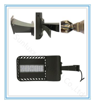 Cina Corredi di modifica all'aperto del parcheggio LED, 100 lampade di watt 130LM/W LED palo in vendita