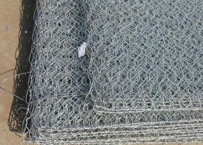 Cina Stile esagonale saldato del tessuto galvanizzato elettrotipia della rete metallica di protezione della conduttura in vendita