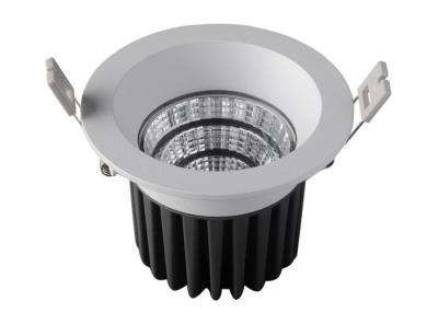 Cina Il downlight commerciale della PANNOCCHIA 9W 12W LED/ha condotto il riflettore regolabile il Lm 1320 in vendita