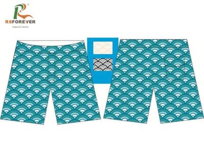 Cina Shorts della spuma degli uomini surdimensionati del poliestere con stampa verde di Digital del cerchio in vendita