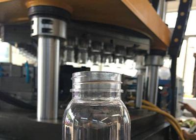 Cina Bottiglia di plastica di Pharma del semilavorato dell'ANIMALE DOMESTICO della macchina PETG di ISBM che rende a macchina 12 CAV 500ML in vendita