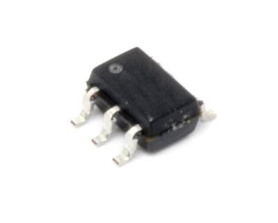 中国 SN74LVC1G175DCKRの幅は1.25 Mmのプログラム可能な論理ICSの双安定回路Dのタイプ双安定回路を選抜します 販売のため