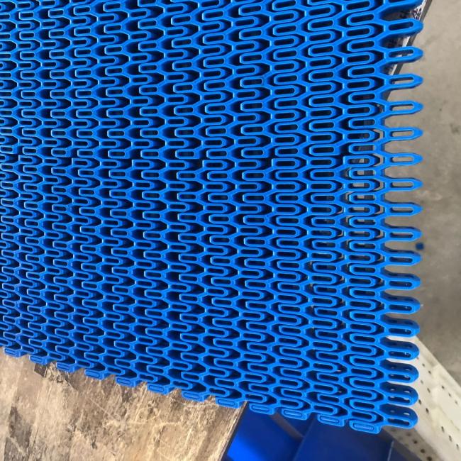 7100 Smart Belt Solution Sideflexing Conveyor Belt