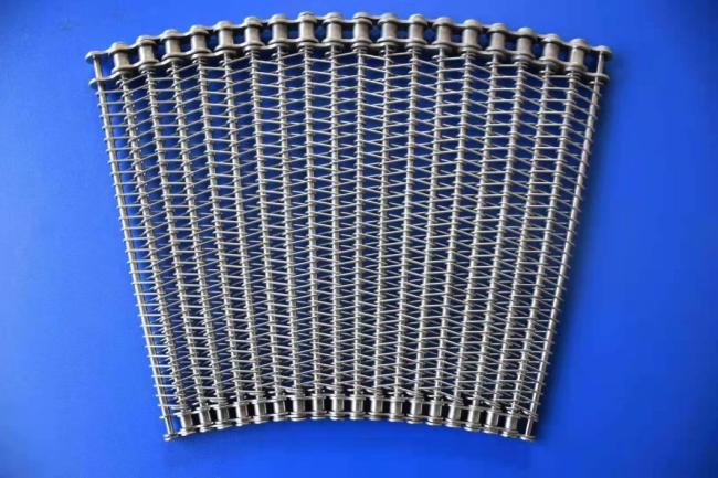 Chain Plate Conveyor with 90 Degree Turning Used in Small Workshop