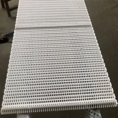 Китай 900 Pitch 27.2mm плоский пластиковый модульный конвейерный ремень для пищевой обработки продается