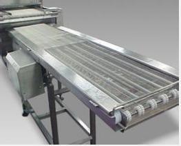 China Cintura transportadora de cadeia plana de malha de arame para forno de apagamento contínuo à venda