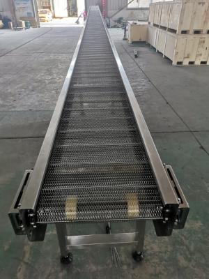 China Metal Mesh Chain Conveyor Flat Top para Forno de Biscoitos / Forno Chain Conveyor à venda
