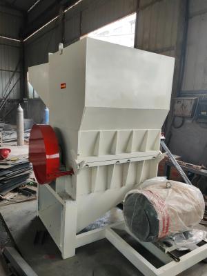 Chine Classification des couteaux américains Fractionneur plastique multifonctionnel pour le concassage à gros barils bleus à vendre