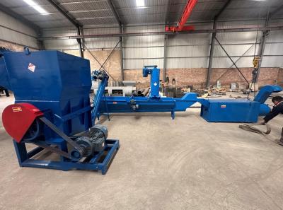 Chine 100% de recyclage de plastique pour le concassage de la machine à laver à vendre
