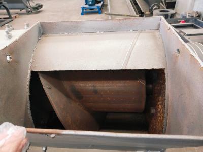Chine Grande capacité 2000kg/hre bouteille en plastique pour animaux de compagnie recyclage machine à laver ligne avec 24 heures à vendre