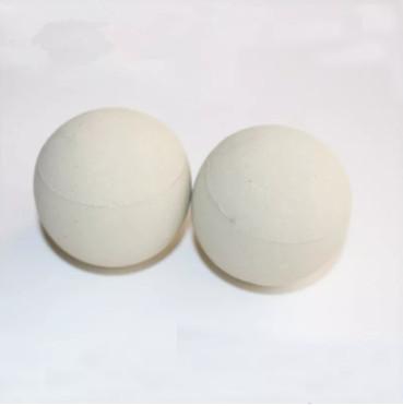 Cina Middle Aluminum Oxide Ceramic Balls Support Material For Packing In Towers in vendita