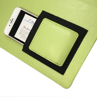Chine L'organisateur vert Buckle Closure Business de livre à couverture dure garnissent en cuir les carnets personnalisés d'affaires à vendre