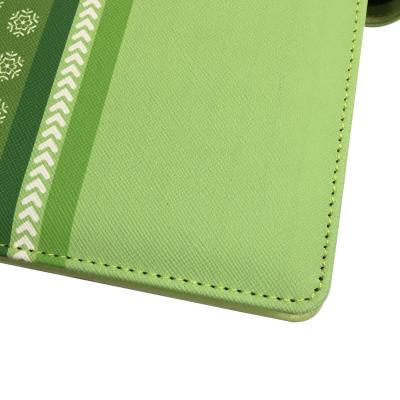 Chine L'organisateur vert Buckle Closure Business de livre à couverture dure garnissent en cuir les carnets personnalisés d'affaires à vendre