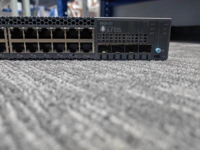 China 10/100/1000Mbps Juniper EX3400-24T Serviços Gateway Full-Duplex Half-Duplex à venda