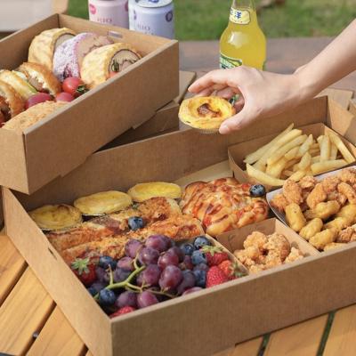 China Contenedores desechables de papel kraft para llevar de varios tamaños: cajas para ensaladas, pasteles, frutas y sushi con ventana transparente en venta