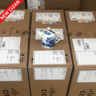 Cina New sealed WS-C2960XR-24TD-I Cisco catalyst switch gigabit network switch in vendita