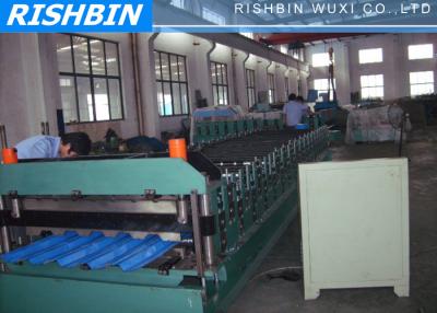 Cina Rotolo trapezoidale del pannello del tetto di doppio strato dello strato del tetto che forma le stazioni della macchina 18 in vendita