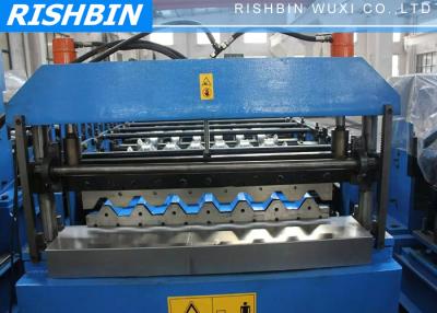 Cina un rullo da 70 millimetri del diametro, rotolo del pannello del tetto di IBR che forma macchina con la trasmissione a catena in vendita