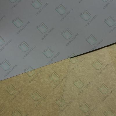 중국 100% Virgin Wood Kraft Back 액체 포장판 판매용