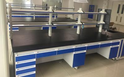 China Assoalho - montado/altura química do padrão do banco da ilha do laboratório da mobília do laboratório quadro de C à venda