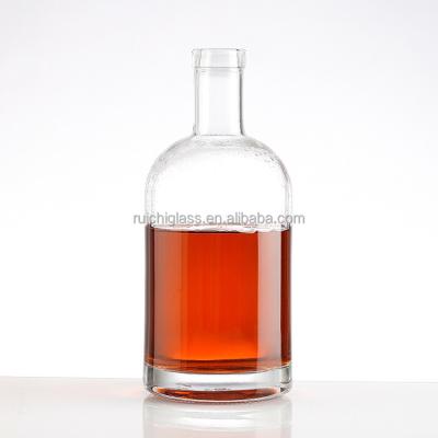 Cina Bottiglia in vetro di 750 ml di vino vuoto quadrato con tappo in legno in vetro Super Flint in vendita