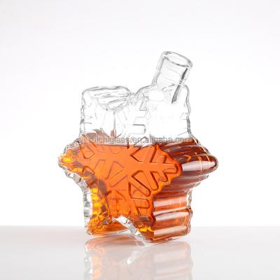 Cina Materiale di base Super Flint Glass Unique Star Design Bottiglia di vetro per whisky di lusso Vodka in vendita