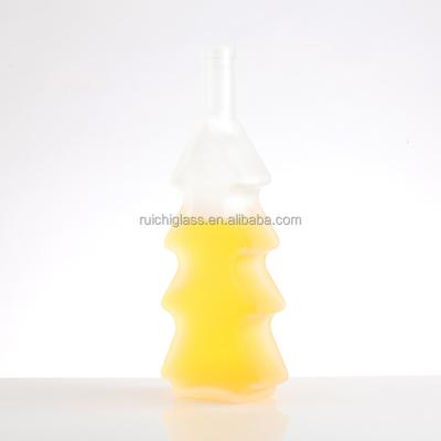 Cina 500ml 700ml Spiriti di vetro Vino liquore Whisky Vodka Bottiglia Con Capo Perfetto per le feste in vendita