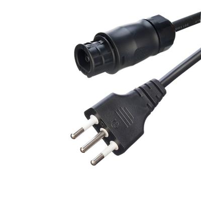 Cina Sistema fotovoltaico balcone Isolamento in gomma cavo di alimentazione AC H07RN-F IMQ presa a 3 pin con connettore IP68 BC01 in vendita