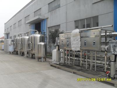 China Nahrungsmittelgrad-materielles reines Wasser-Prozess RO-Wasser-Reinigungsapparat-elektrisches gefahren zu verkaufen