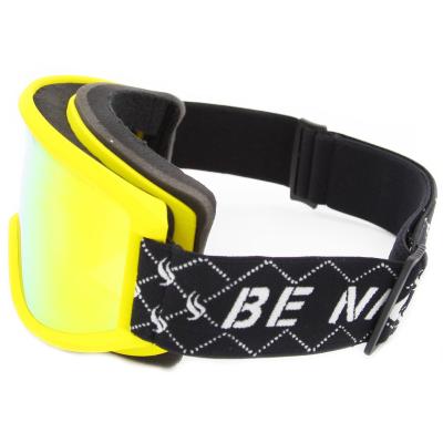 Chine Anti lunettes de Fogsnow de couleur jaune, verres de ski respirables pour des sports en plein air à vendre